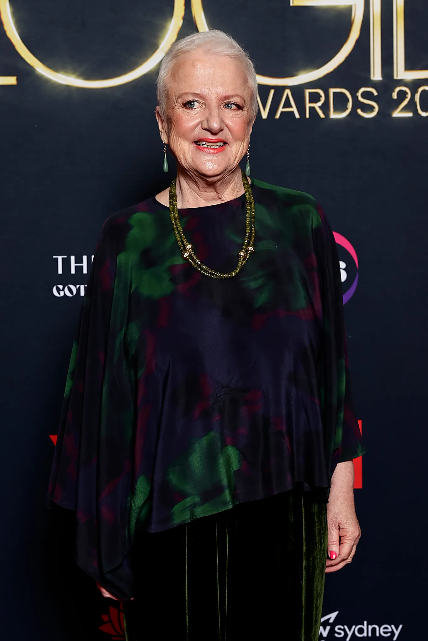 Inside Denise Scott's battle with breast cancer | New Idea