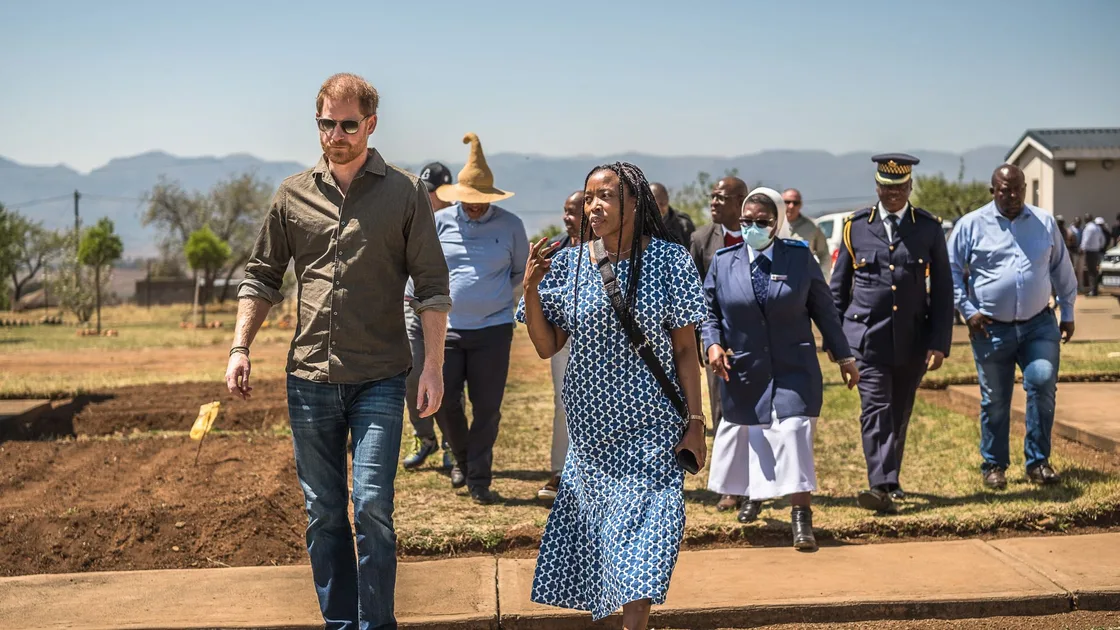 Prince Harry "so upset" to step down from Sentebale | New Idea
