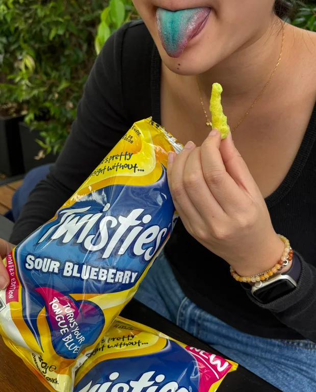 The new Twisties flavour that will turn your tongue blue! | New Idea