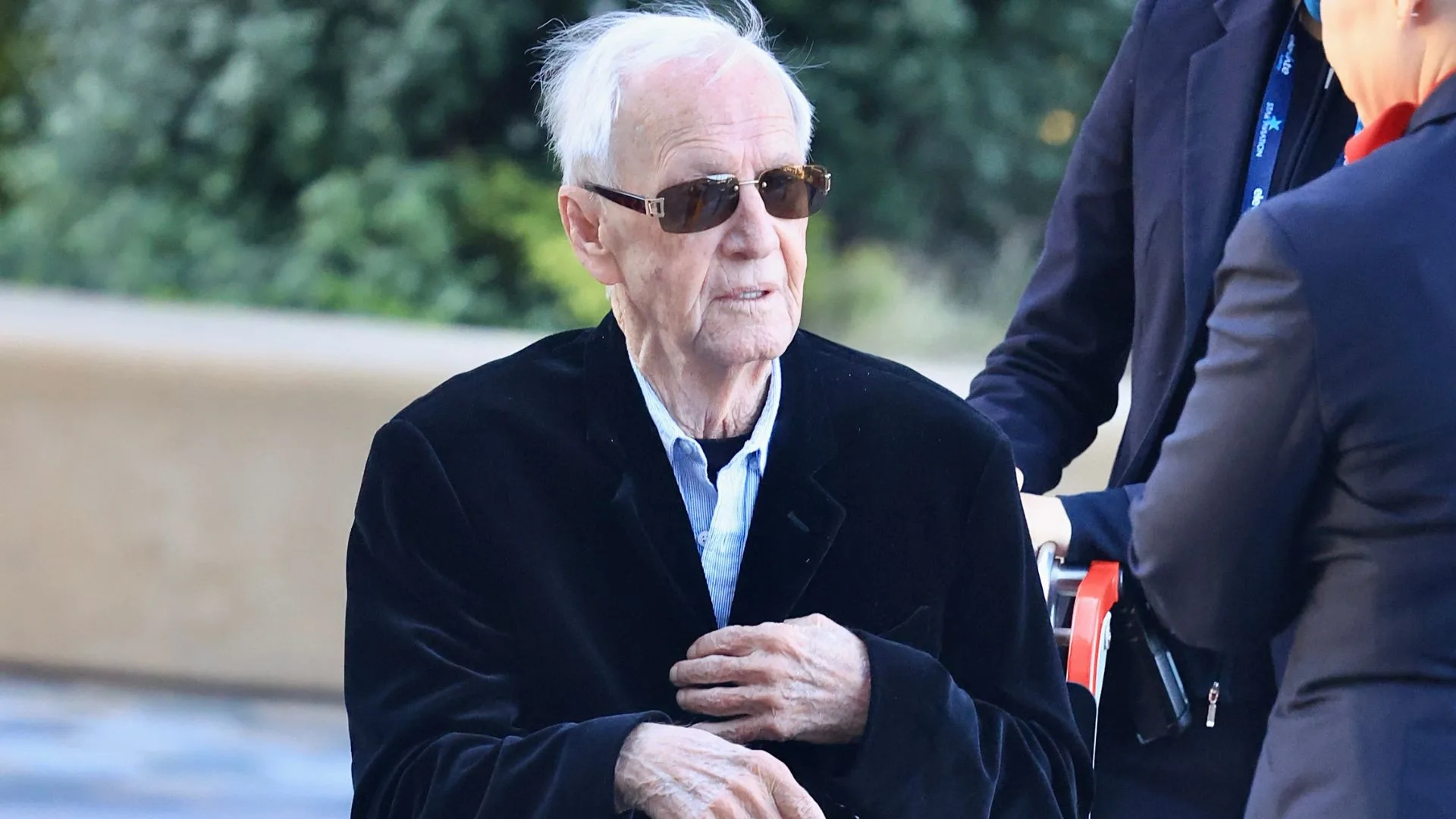 Major health fears for "frail" Paul Hogan after arriving in Australia