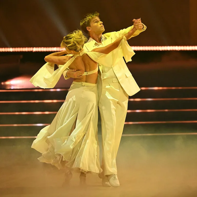 Bindi Irwin reflects on touching tribute on Dancing with the Stars ...