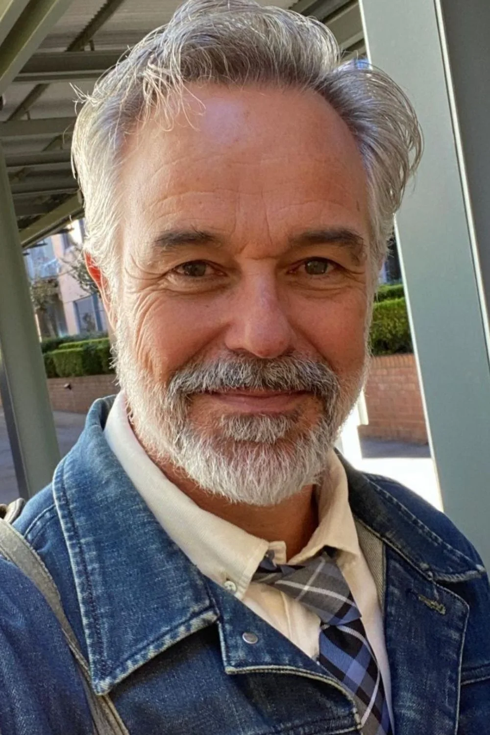 Cameron Daddo calls out "naive" bullies! | New Idea