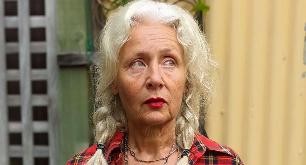 Sarah Jane Adams dishes on her rebellious beauty past | New Idea