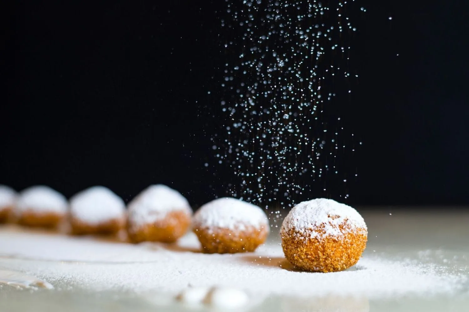 What is Confectioners Sugar? Everything You Need to Know | New Idea