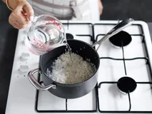 How to cook rice: the absorption method | New Idea