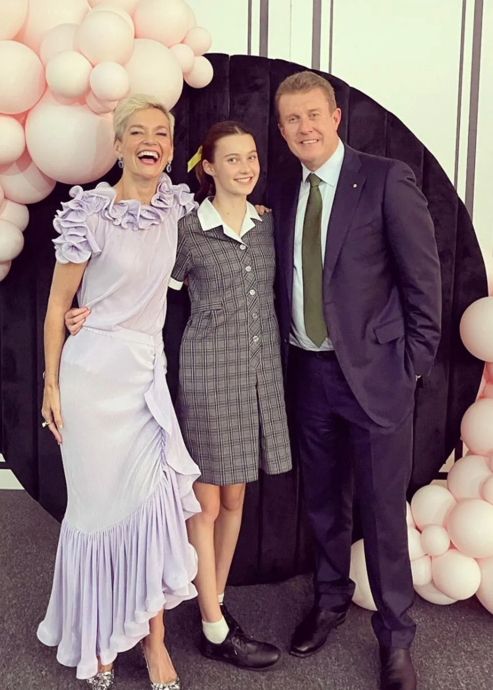 Inside Jess Rowe and husband Peter Overton's busy family life | New Idea