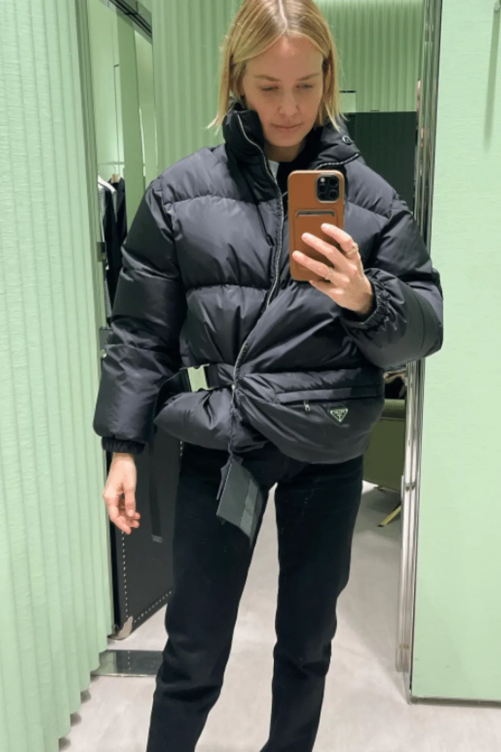 How to wash a puffer jacket: the three easy steps to wash and dry your ...