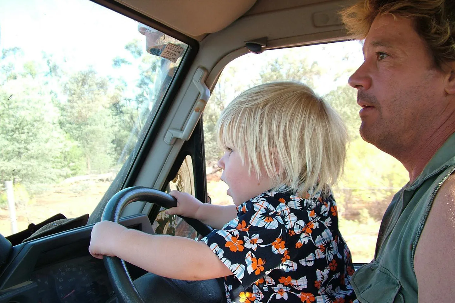 Touching tributes Bindi, Robert & Terri have made to Steve Irwin | New Idea
