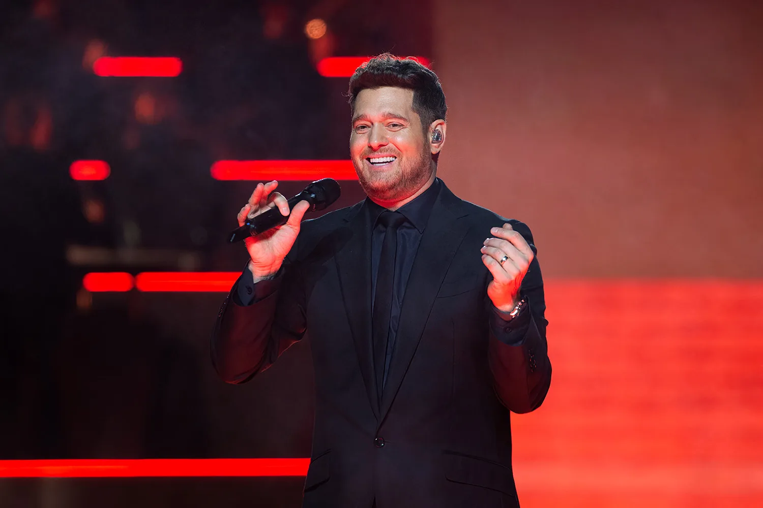 Australians can win a meet and greet with Michael Bublé thanks to bubly ...