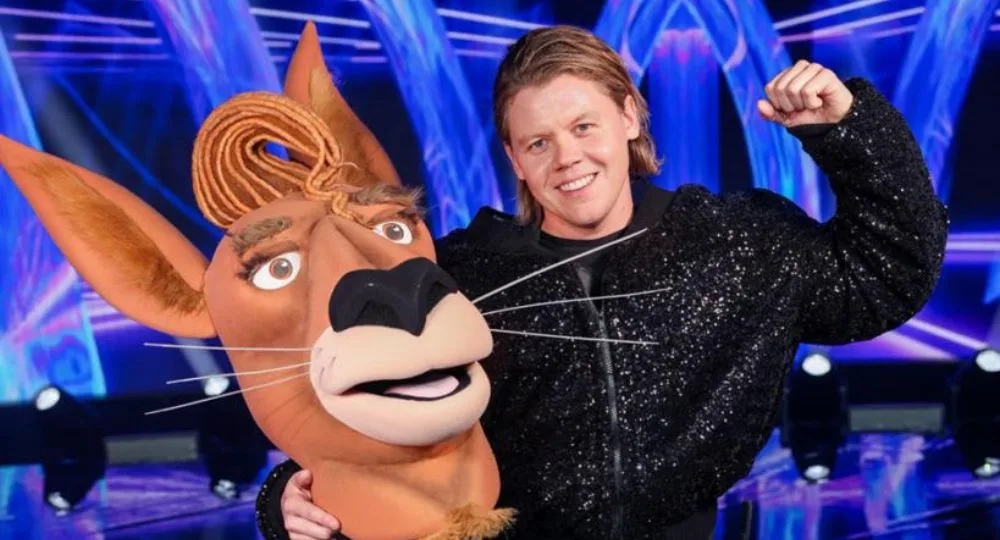 Bouncer revealed to be Conrad Sewell on The Masked Singer Australia ...