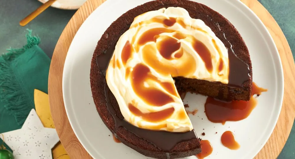 Airfryer sticky date pudding cake with toffee sauce Recipe | New Idea