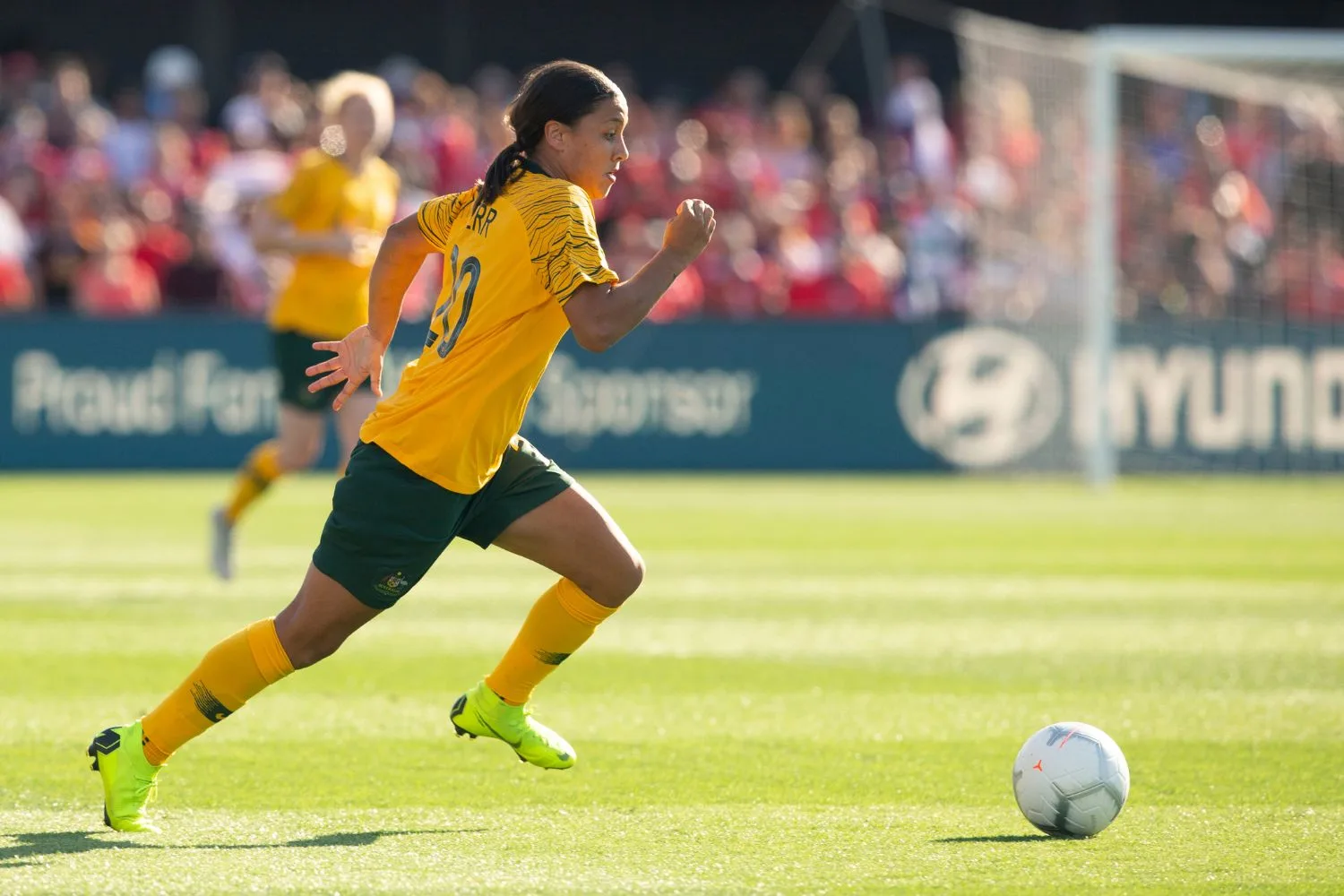 Matildas captain Sam Kerr suffers from 'devastating' ACL injury | New Idea
