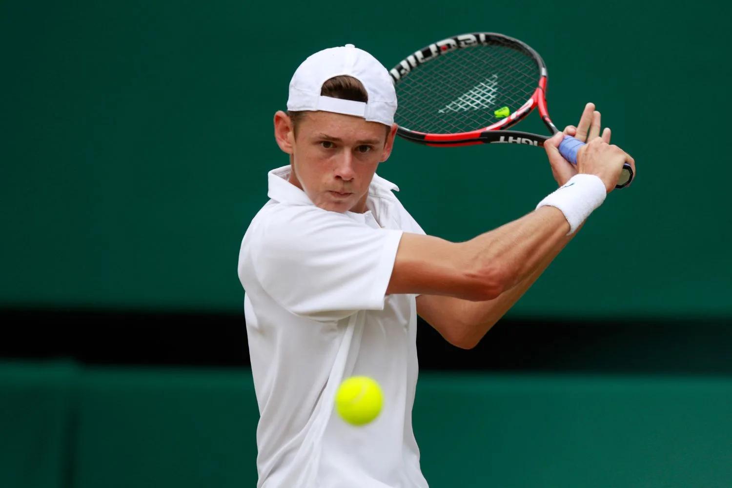 Meet Australia's top tennis player Alex De Minaur | New Idea
