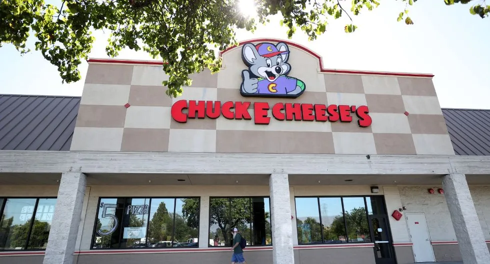 Iconic US fast food chain Chuck E. Cheese to open in Australia | New Idea