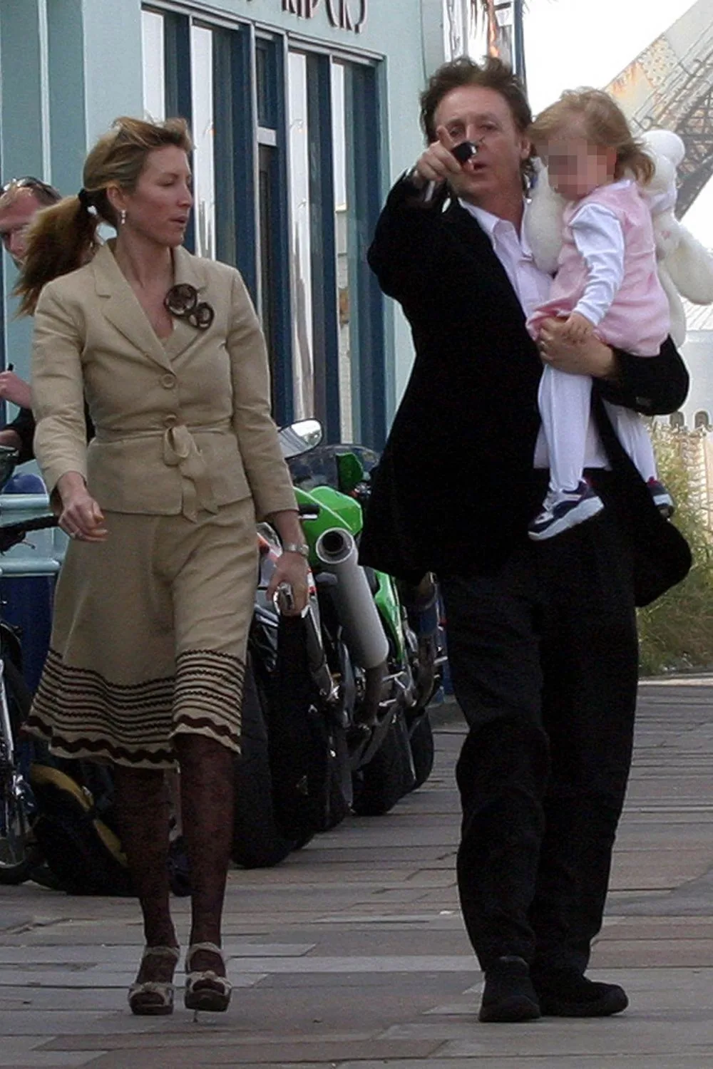 Who has Paul McCartney been married to? | New Idea