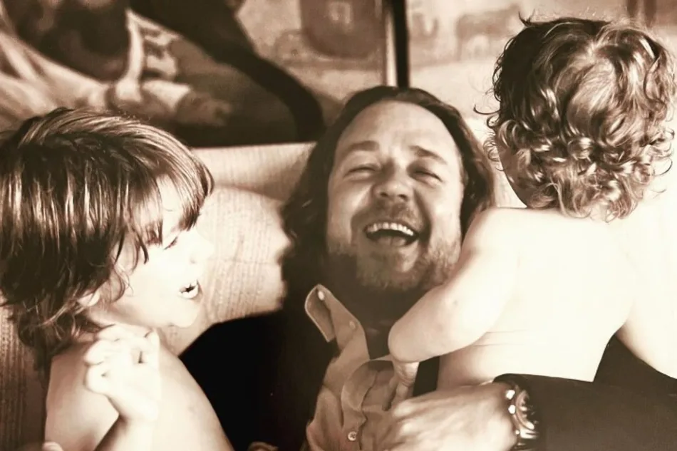 All about Russell Crowe's two sons | New Idea