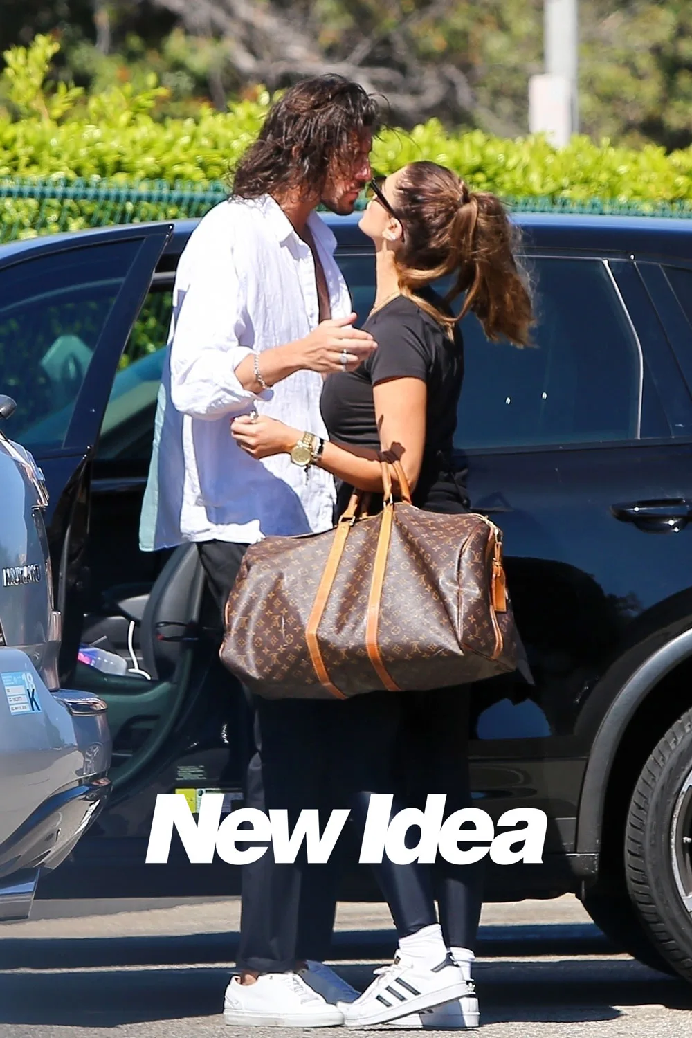 Delta Goodrem and ex-boyfriend Matthew Copley spotted kissing | New Idea