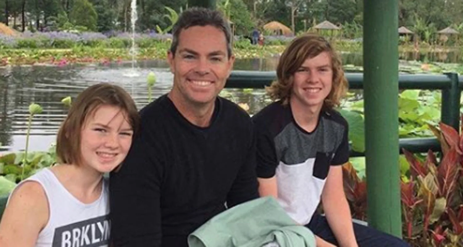 Inside Craig Lowndes bitter family feud | New Idea