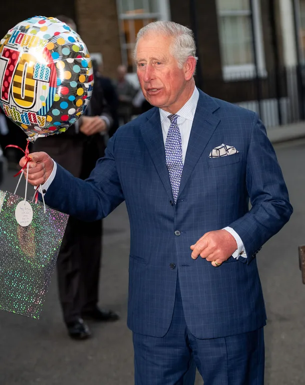 The reason the Royal family was laughing during family portrait | New Idea