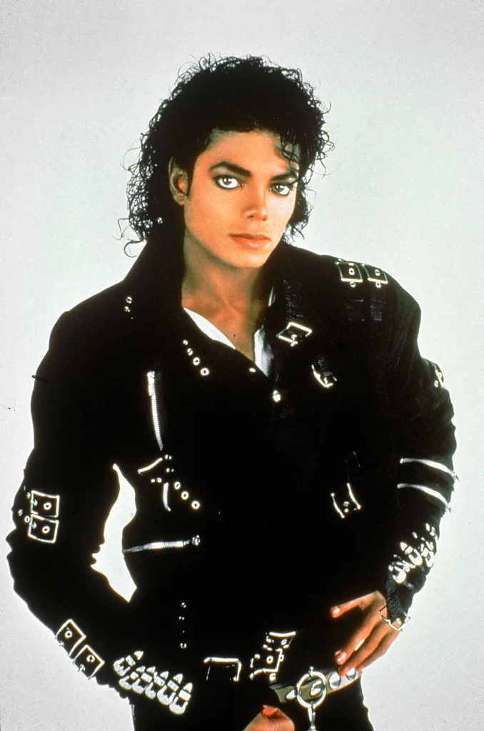 Michael Jackson Skin Disease (Vitiligo): Why did he turn white? | New Idea