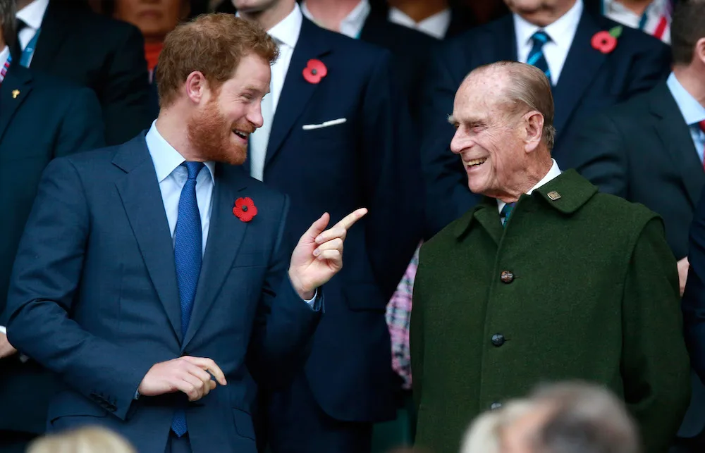 Prince Philip does THIS secret signal to end conversations | New Idea