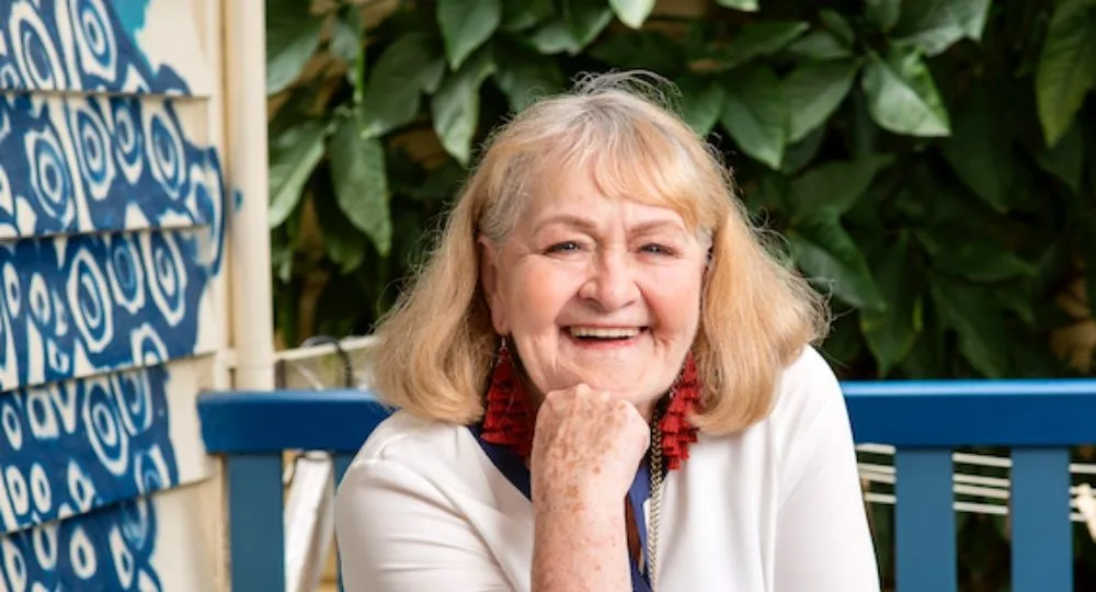 Prisoner star Val Lehman selling Logie to help bushfire appeal | New Idea