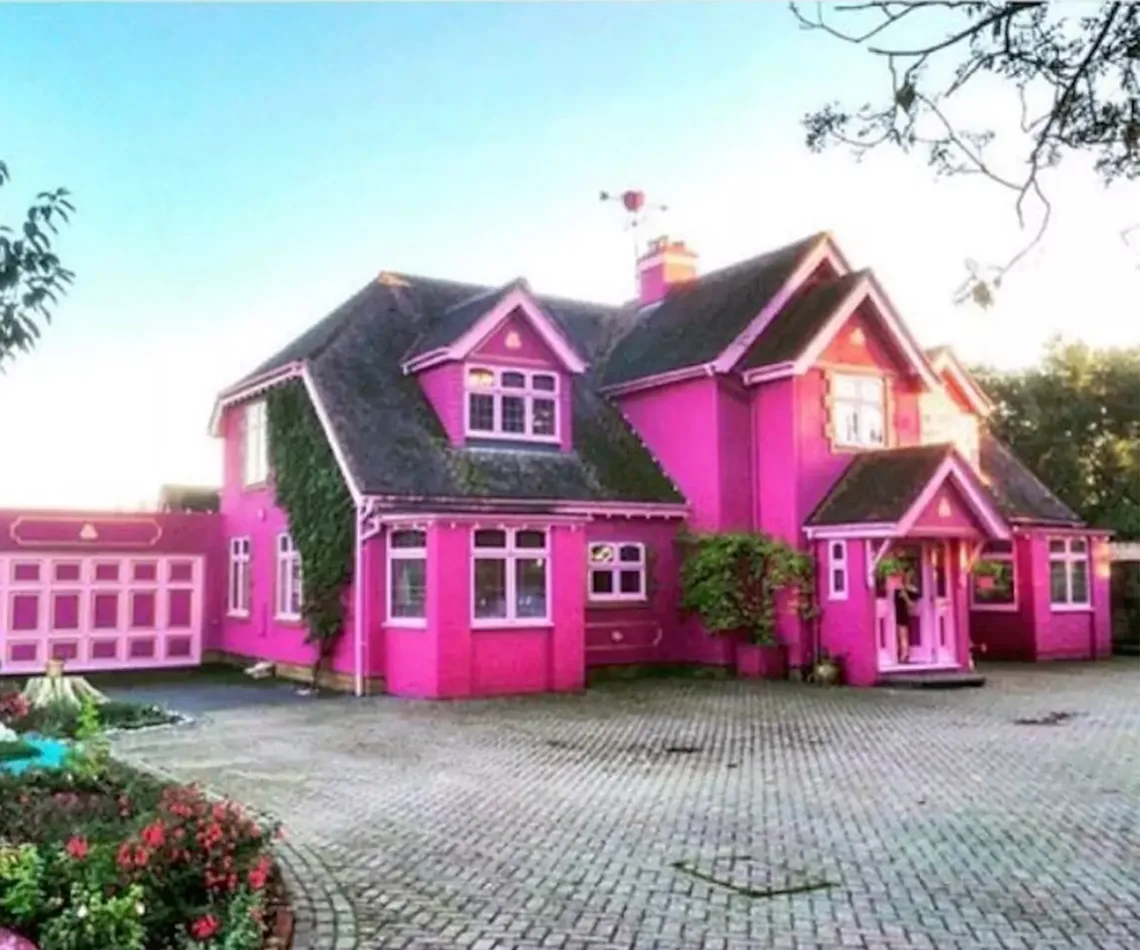 This home in Essex has to be the world's pinkest house