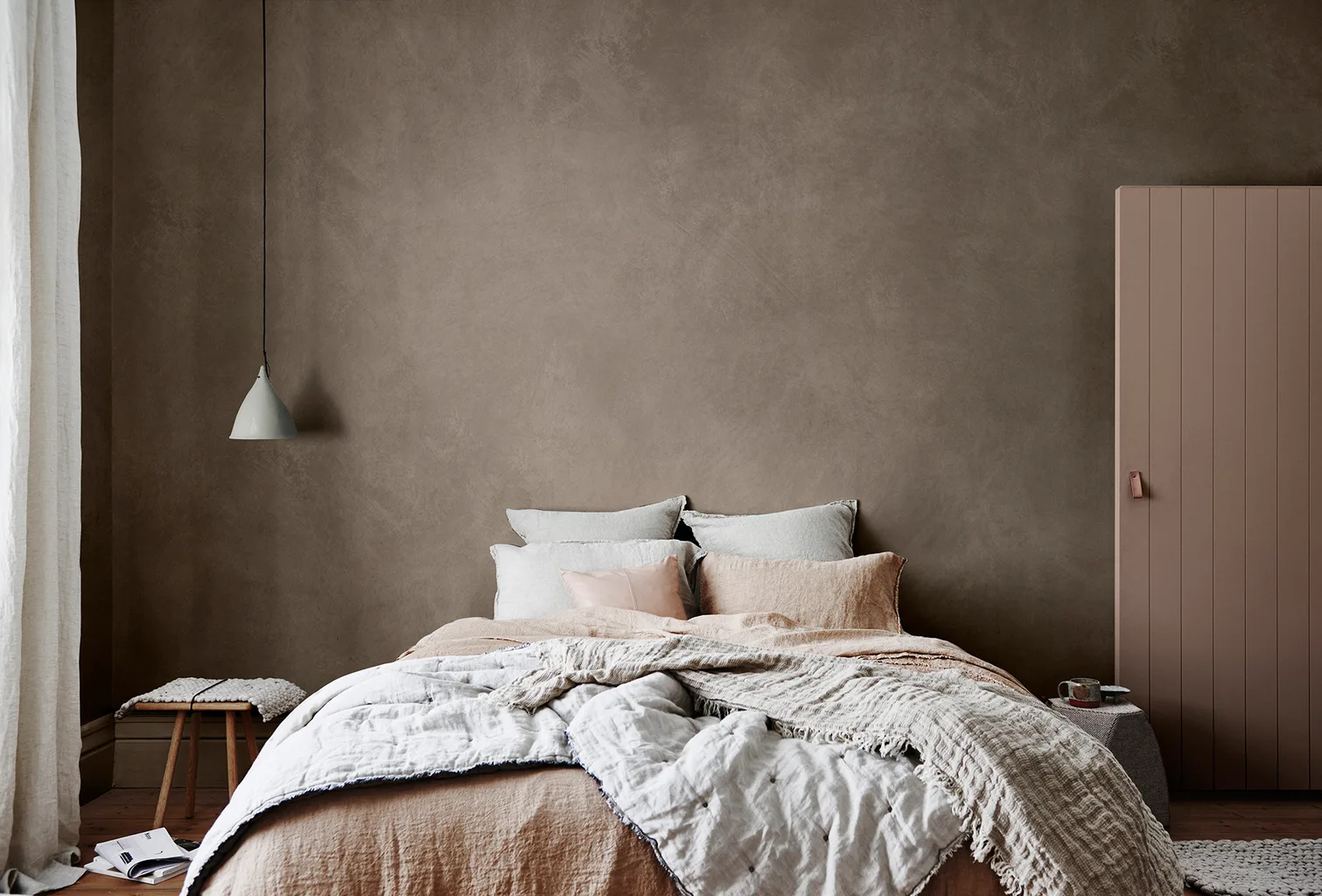 Tonal decorating is the key to a relaxing interior - this is how you do it