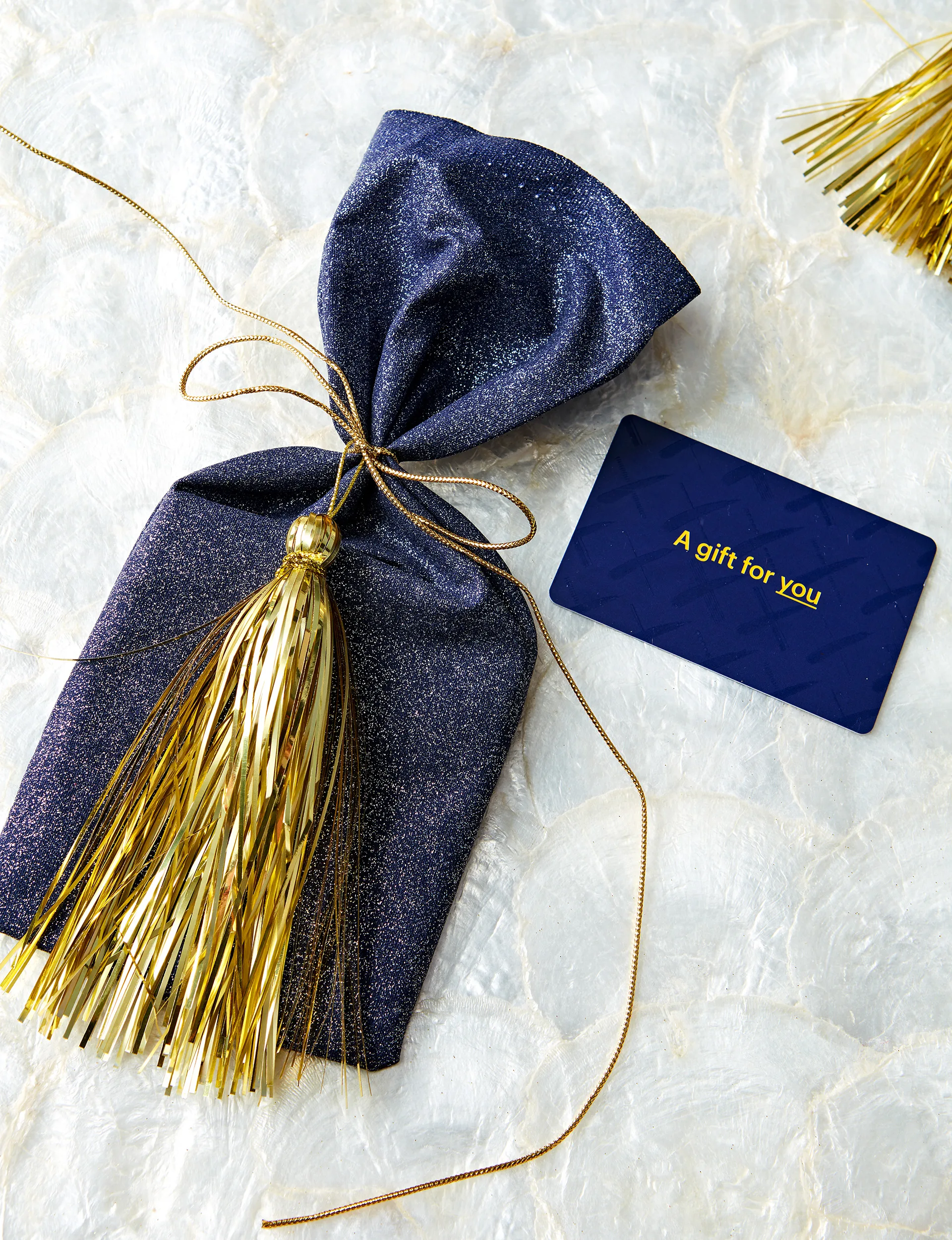 How to gift wrap a voucher or gift card in a beautiful way