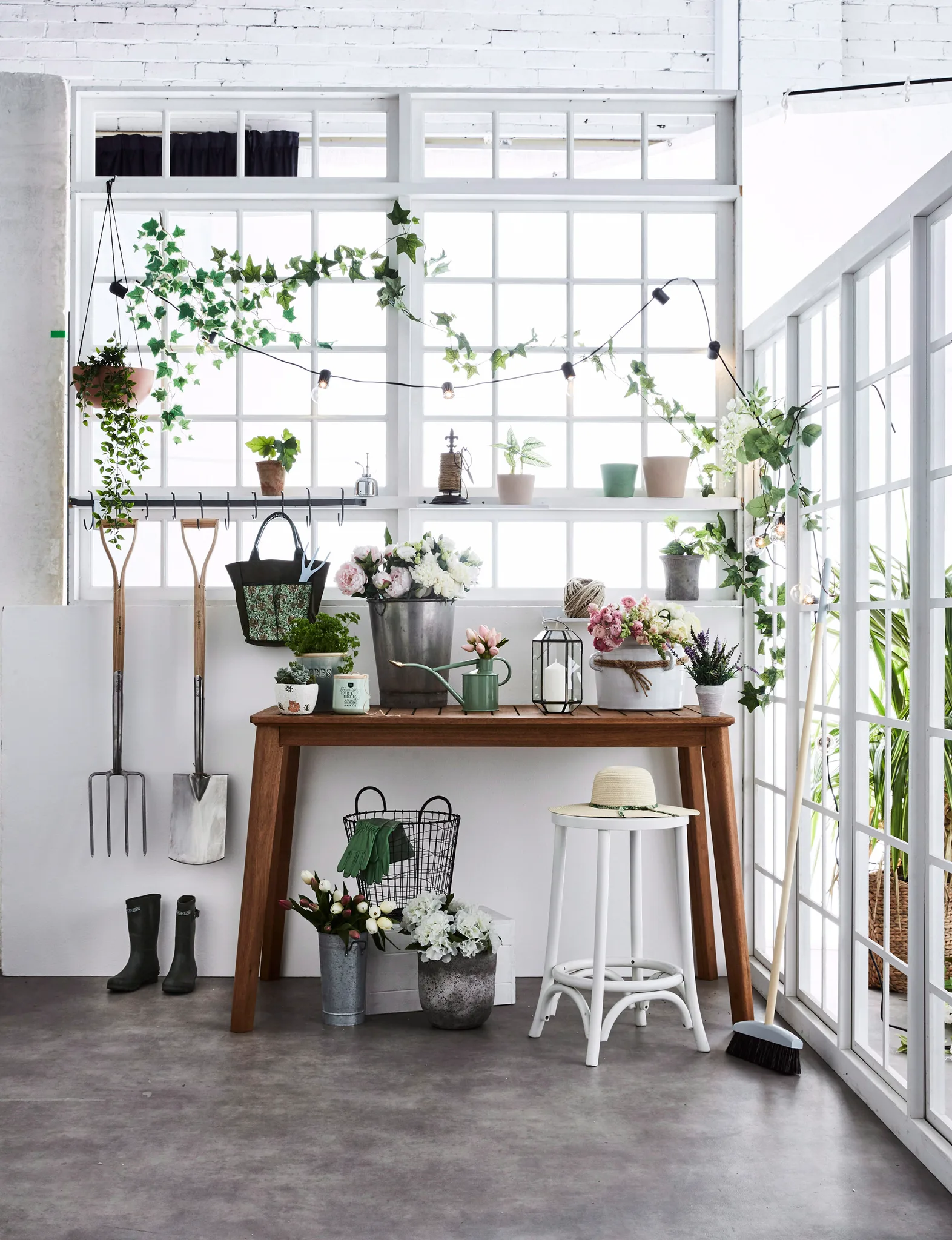 Your guide to all the essential tools you need to care for your garden