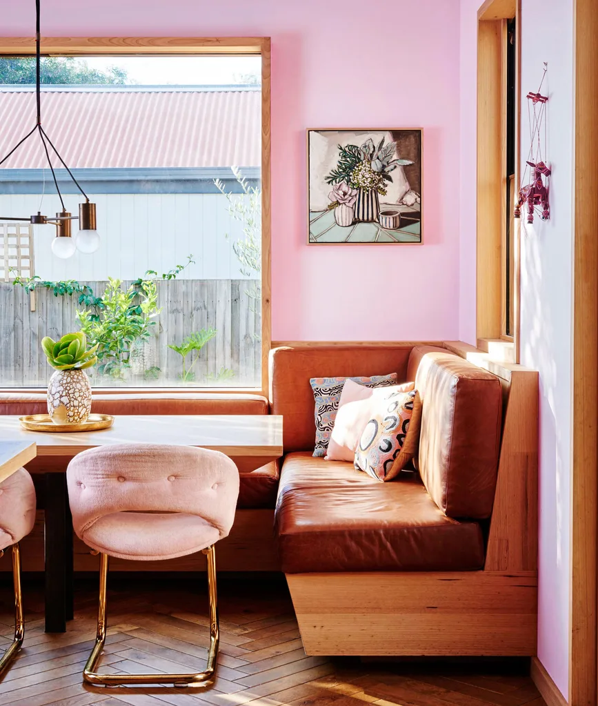 21 built-in bench seats that will inspire you to build your own