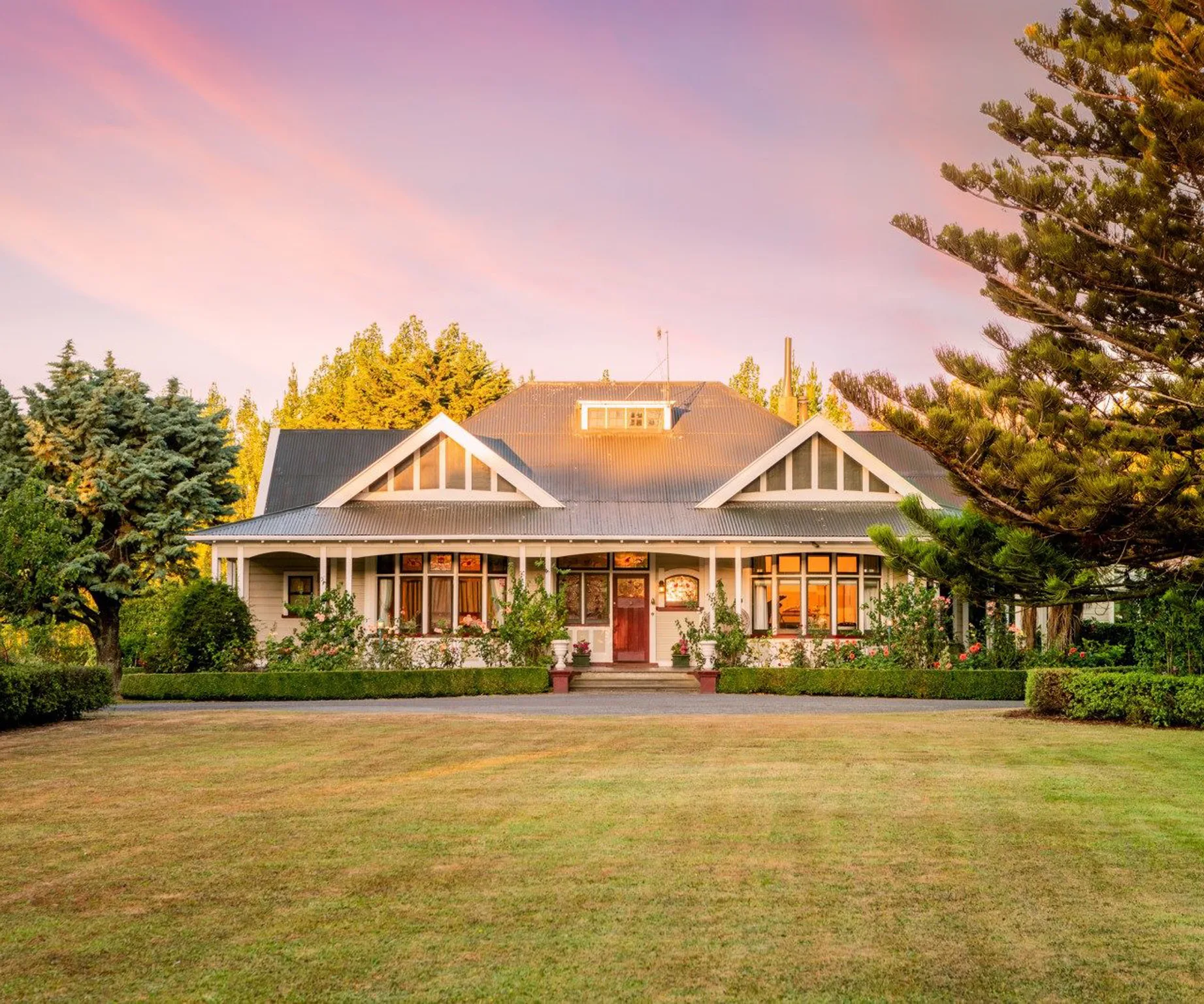 This stunning Manawatu homestead has the ultimate country charm