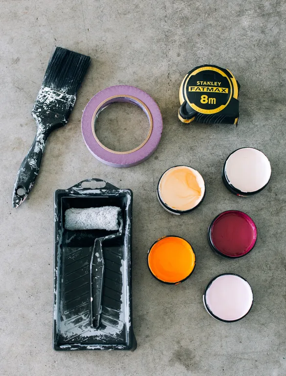 How to create a retro-inspired painted mural in your home