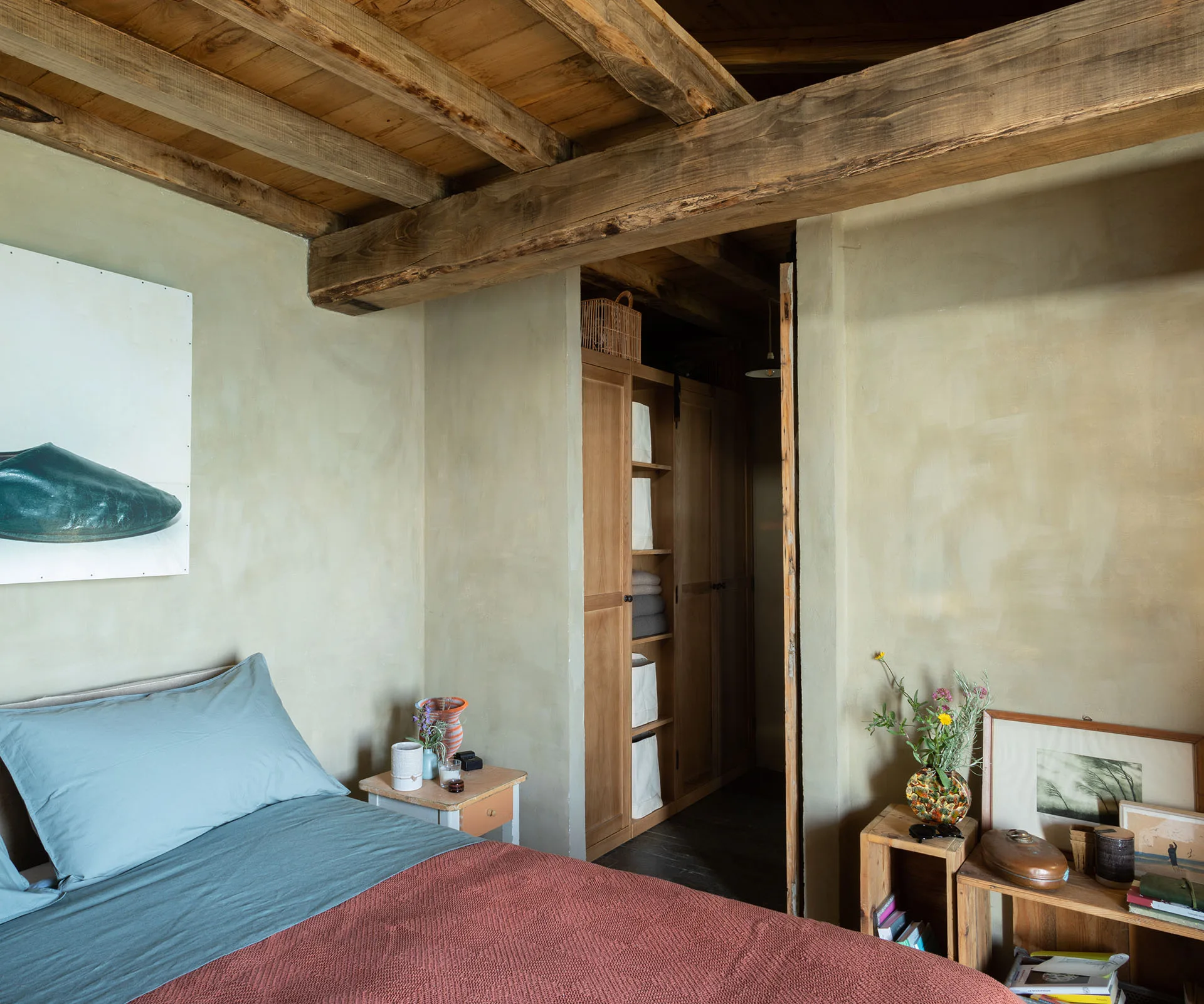 This old agricultural ruin has become a tiny house overlooking the sea ...