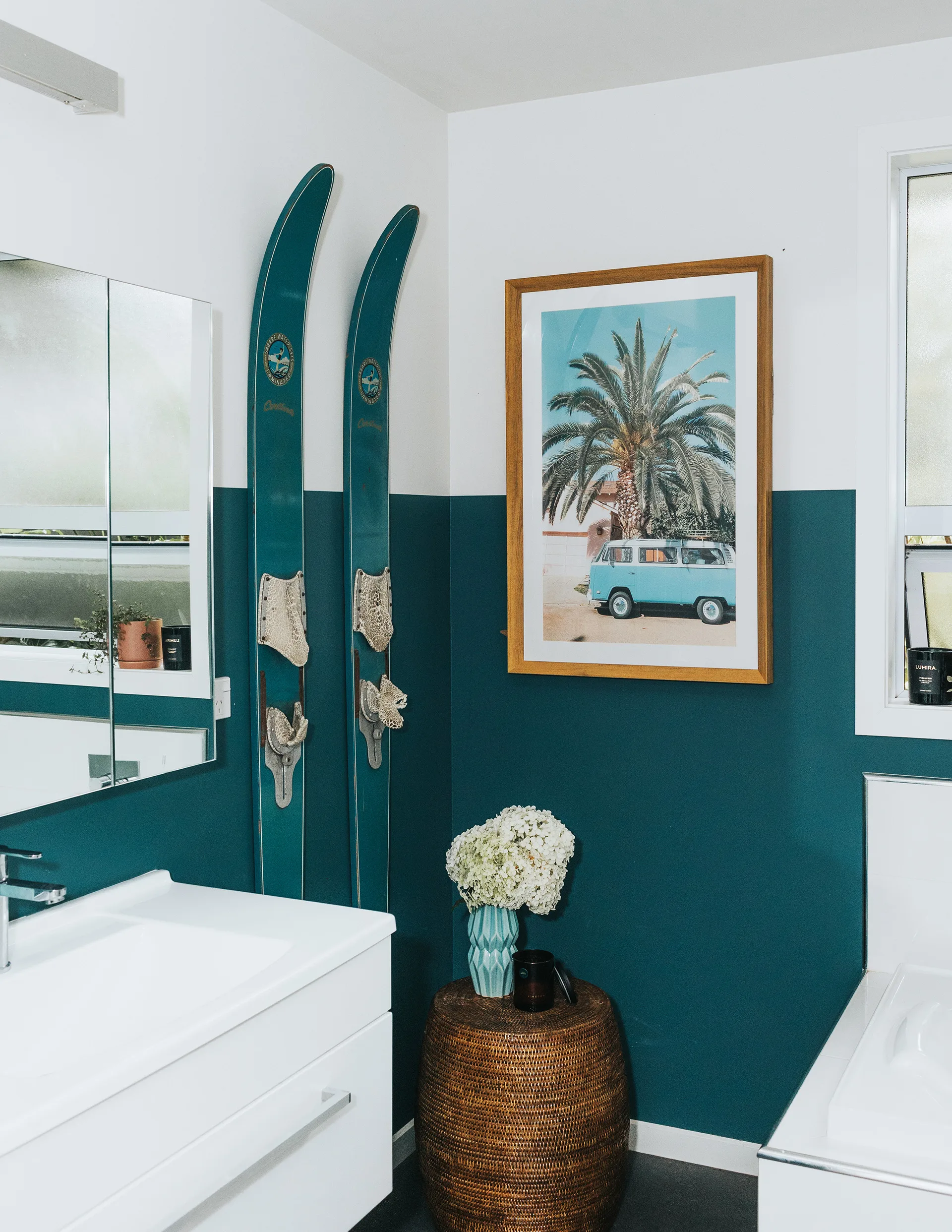See how a coastal chic look and feel was created in this Oamaru home ...