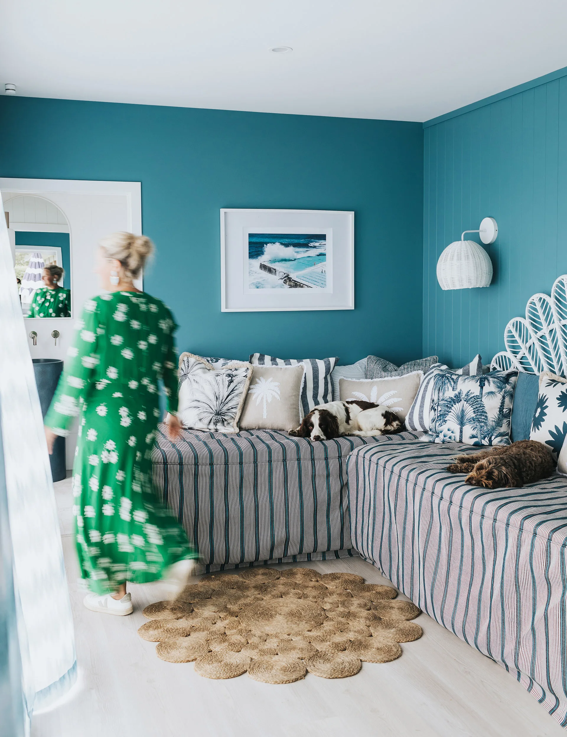 See how a coastal chic look and feel was created in this Oamaru home ...