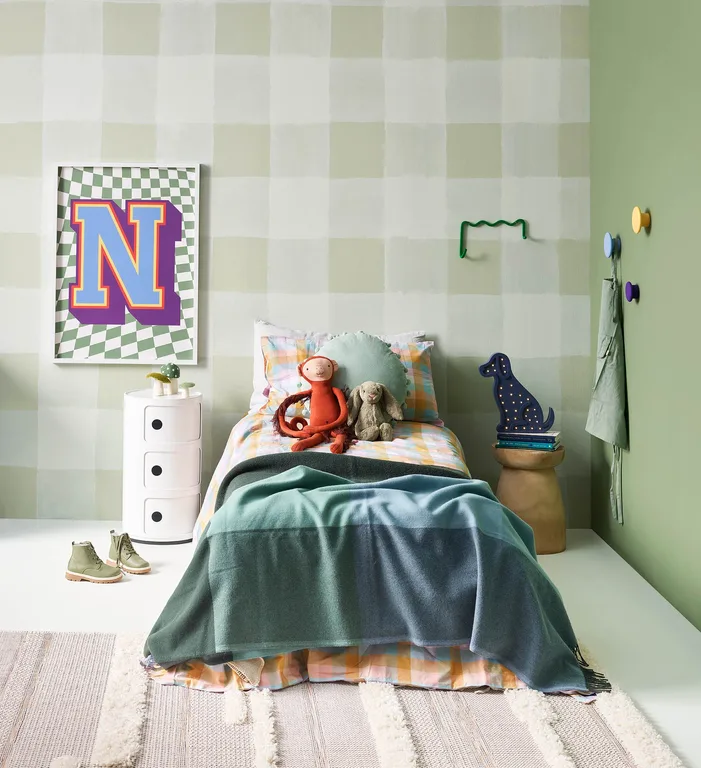 Give your kid's bedroom a new look with a checked pattern wall - Your ...