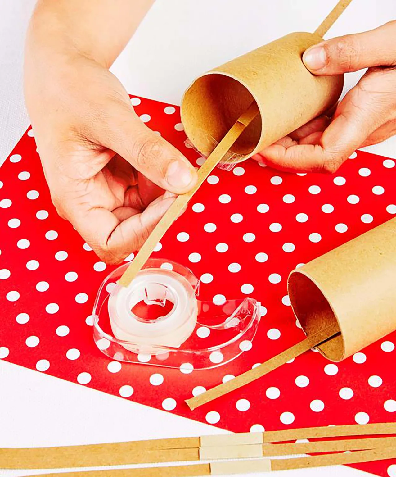 DIY Christmas bon bons to make this festive season - Your Home and ...