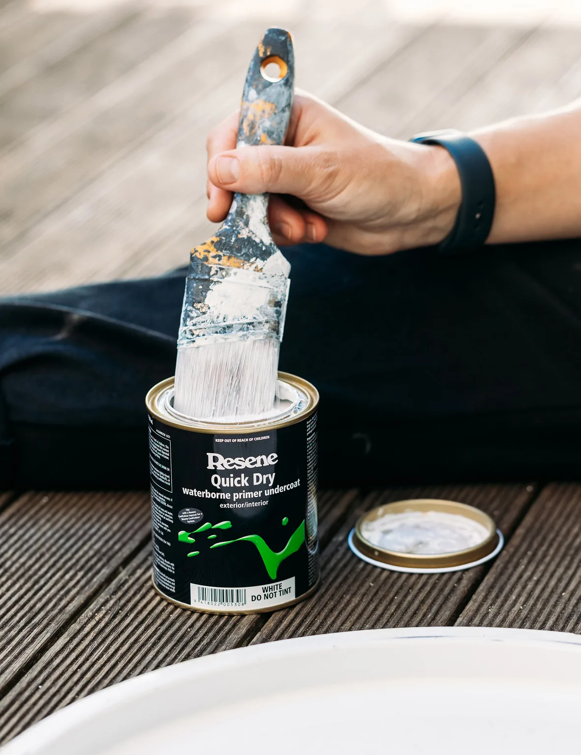 Create your own oasis by colouring up an outdoor mural