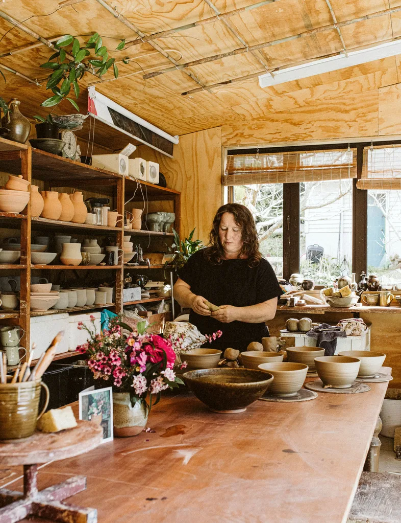 Janeen Page shares how she creates her pottery from local materials