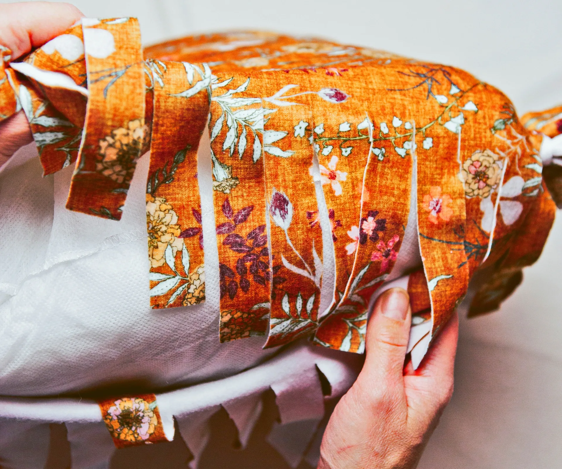 DIY: Easy no-sew cushion tutorial