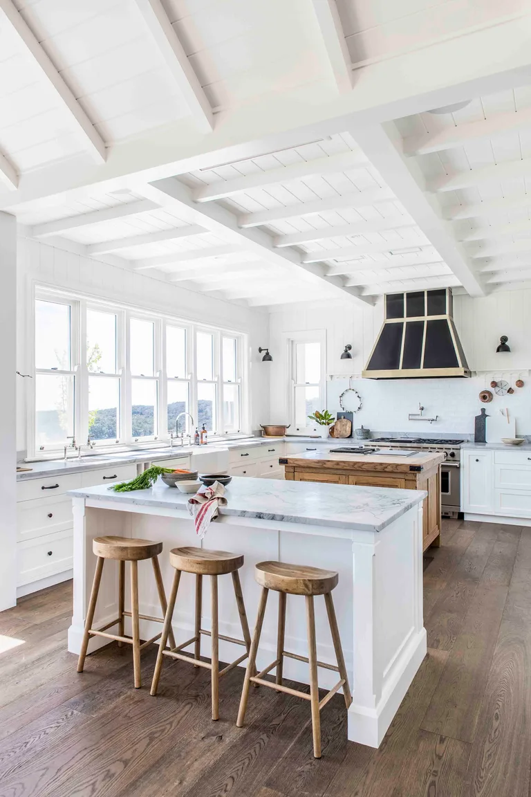 7 Key Elements of a Hamptons Style Kitchen | Home Beautiful