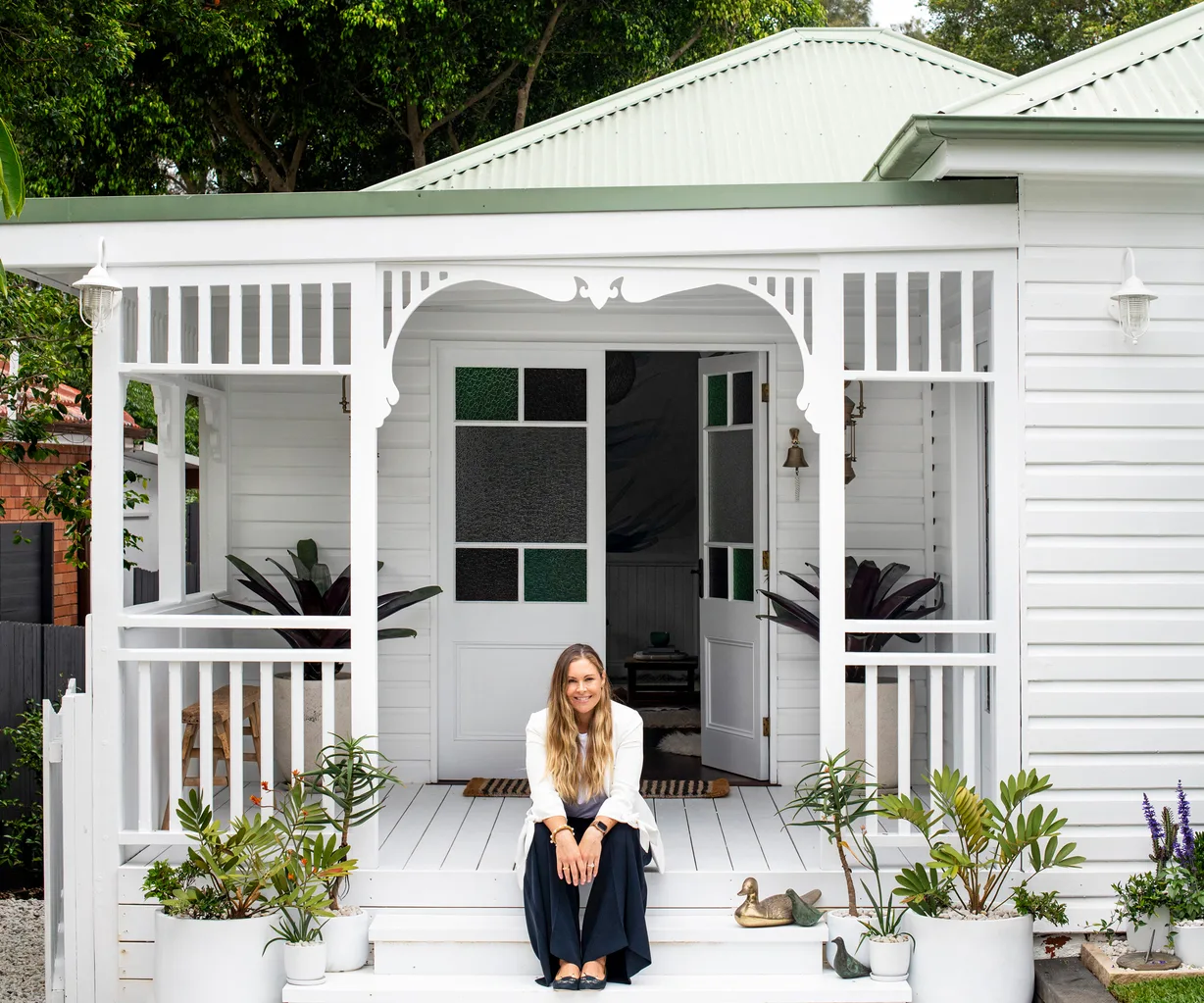 11 amazing before-and-after home makeovers that will inspire your next ...