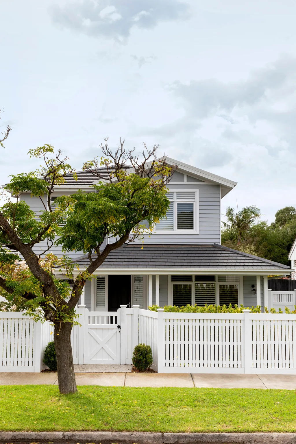 8 front fence ideas for a stellar first impression