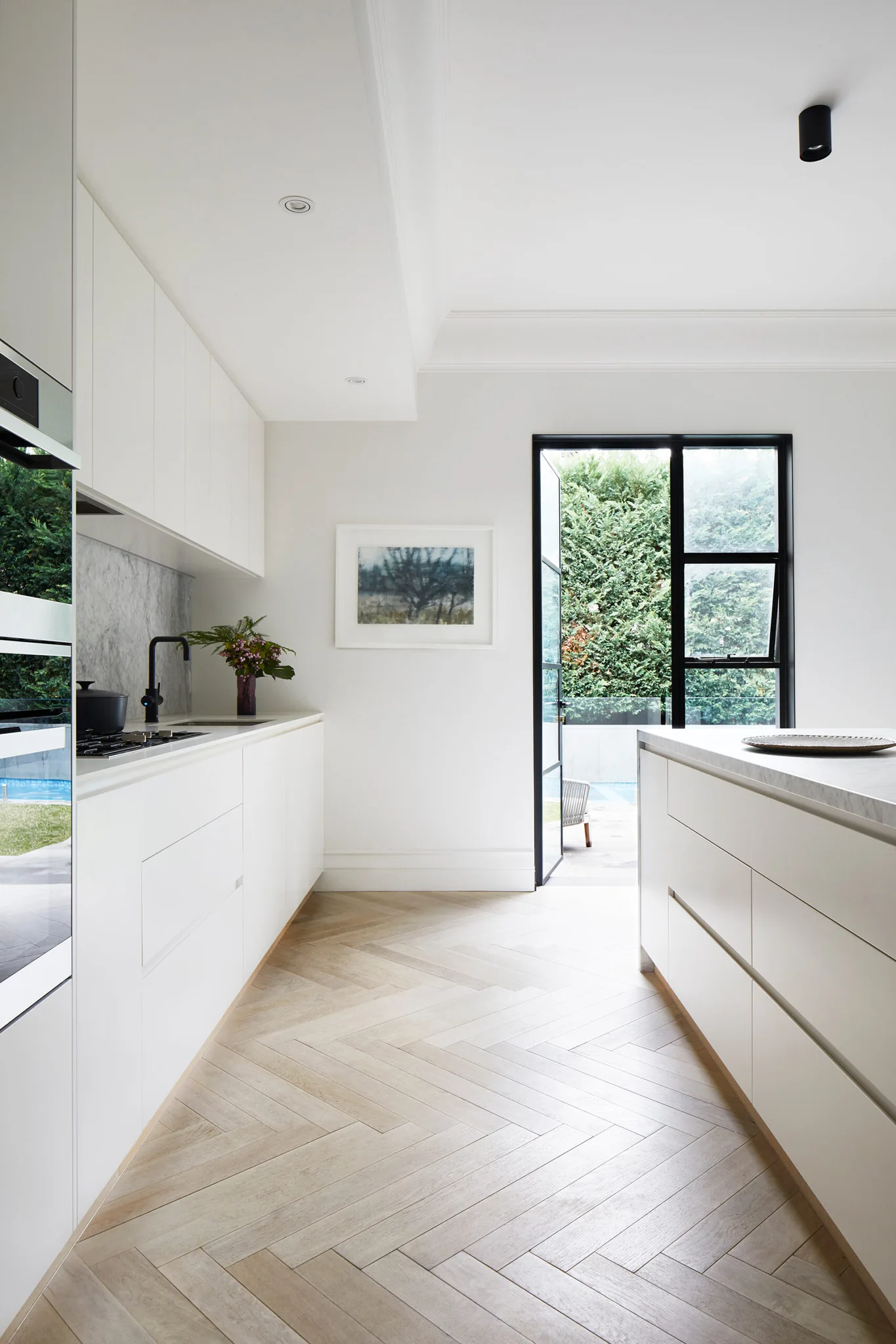 20 kitchens that prove timber flooring is the right choice