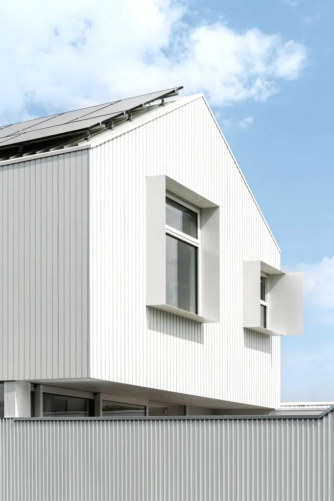 Everything you need to know about a solar home battery | Home Beautiful