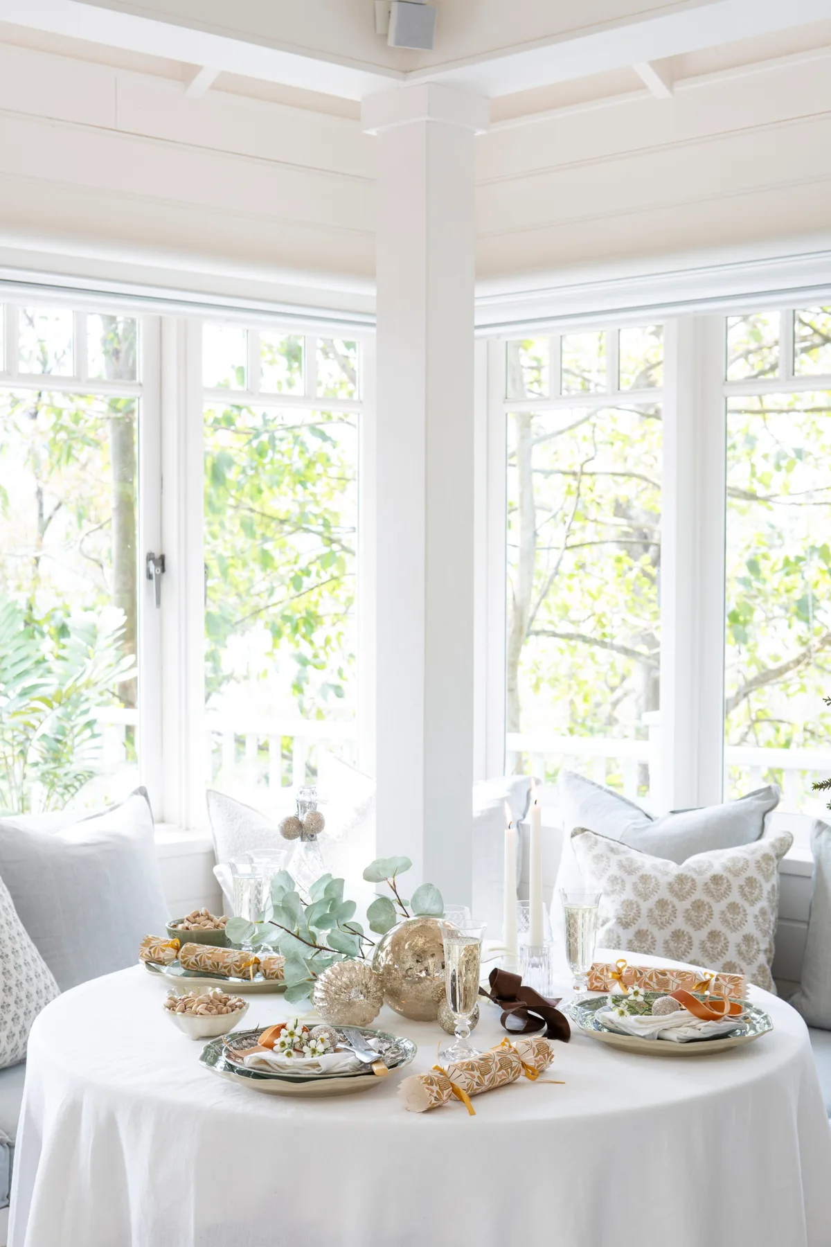 Achieve laid-back luxury like Tara Dennis this Christmas