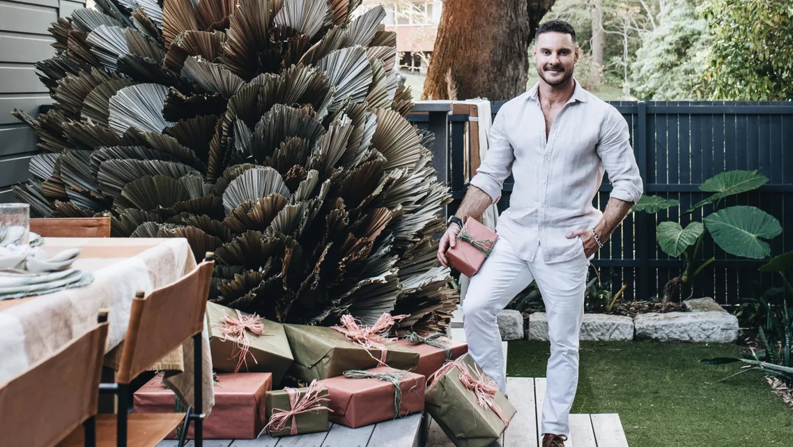 How Darren Palmer decorates his Jervis Bay pad for Christmas