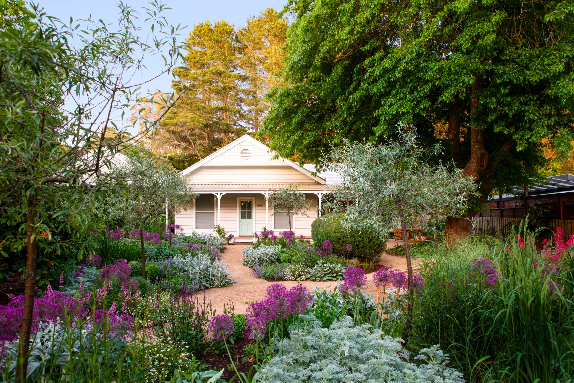 This country garden in Victoria is a blooming beauty