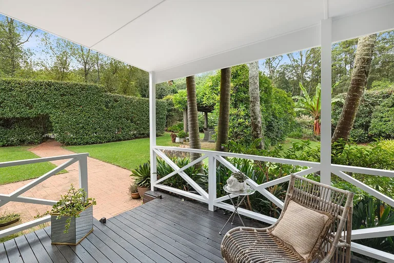 Charlie Albone's Ourimbah House is sold: See inside it